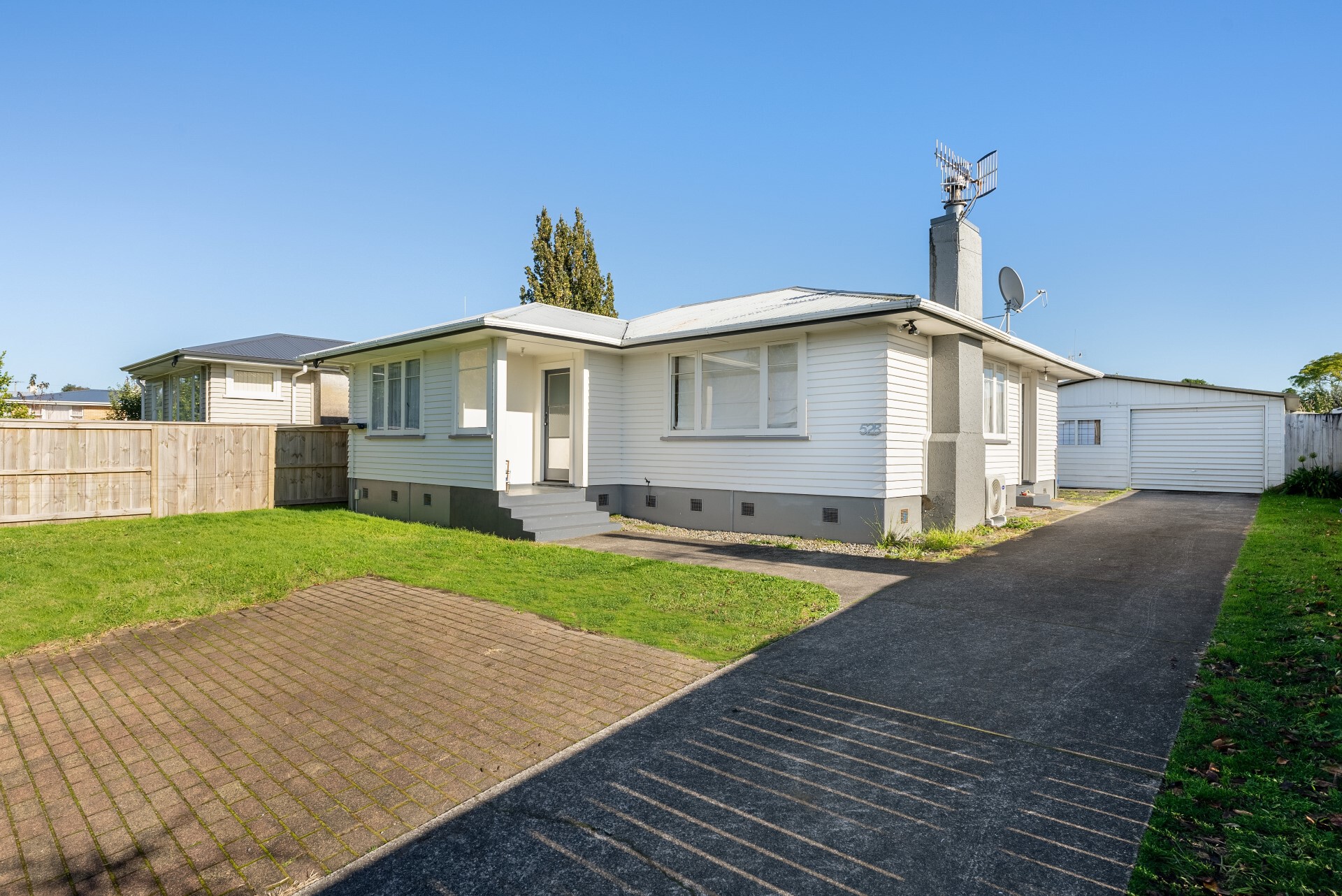 House For Sale in Parkvale, Tauranga, Bay Of Plenty | For Bay Of Plenty ...