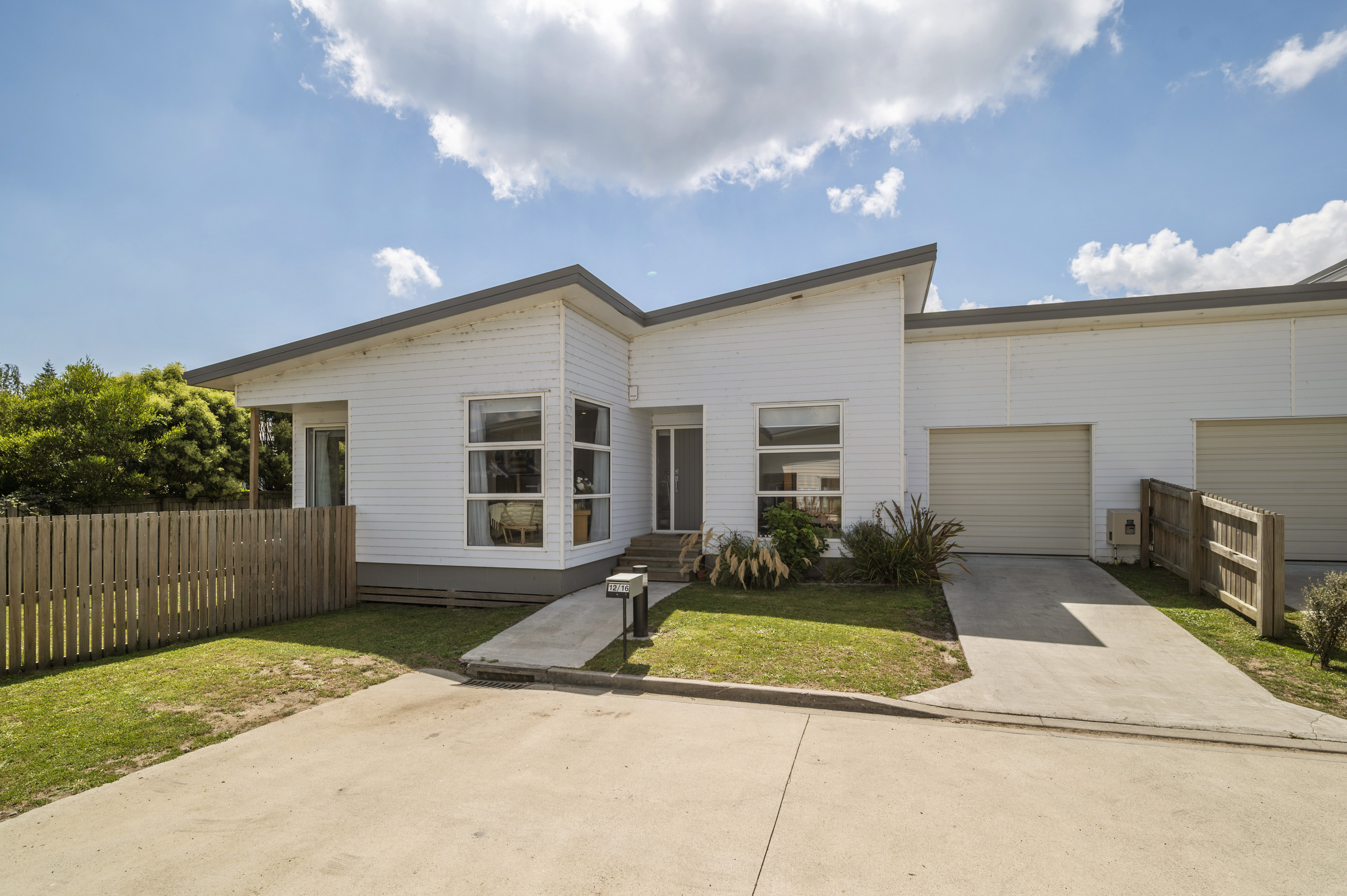 Units/Flats For Sale in Koutu, Rotorua, Bay Of Plenty | For Bay Of ...